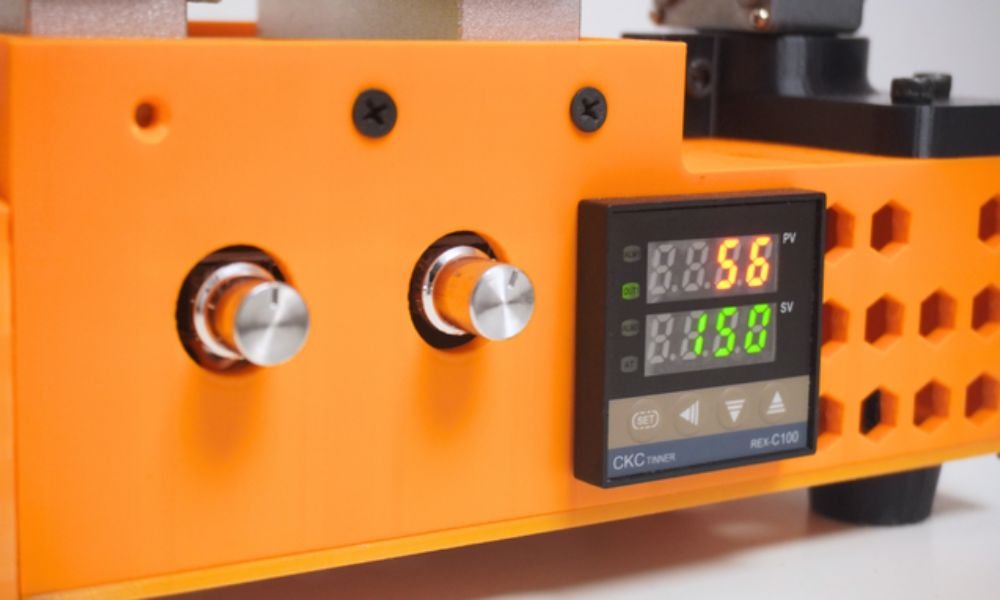 ExtrudeX – 3D Printable Filament Recycler & Maker - The Gadget Trend