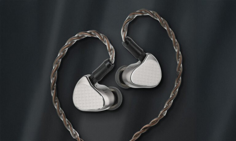 Kiwi Ears Halcyon: World’s First MEMS+1DD+3BA Tribrid IEM - The Gadget ...